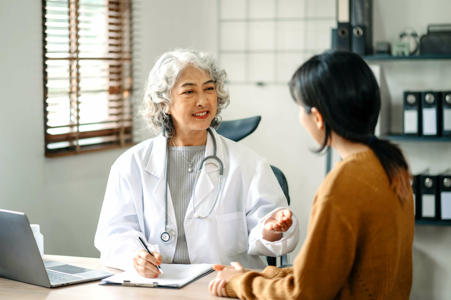 End-to-End Clinical Trial Site Support | Elligo Health Research